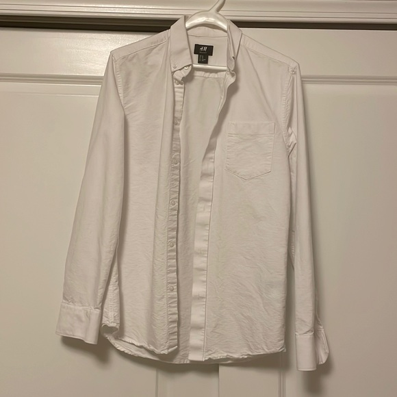H&M | Shirts | Simple White Button Down | Poshmark